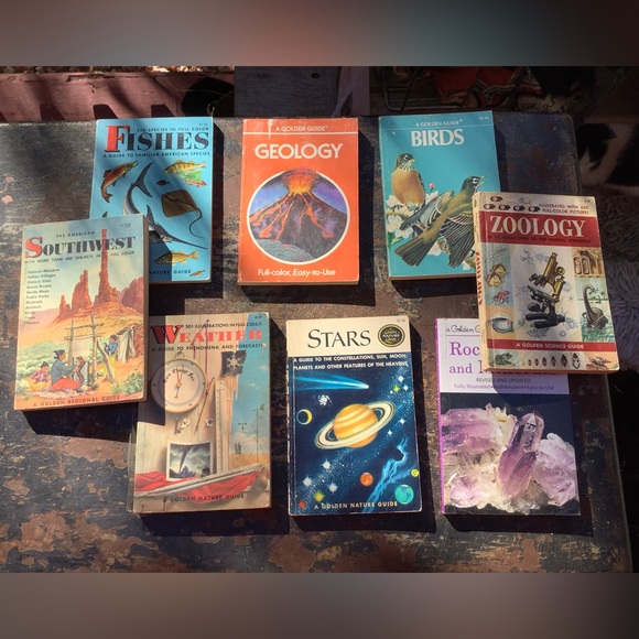 Vintage | Accents | 8 Vintage Naturalist Guide Books By Golden Guide ...